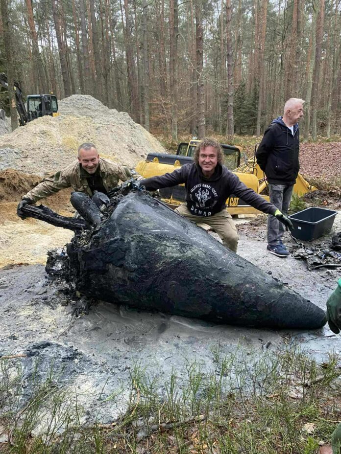 Fragmenty rakiety V-2 z czasów IIWŚ odkryte na Podkarpaciu!